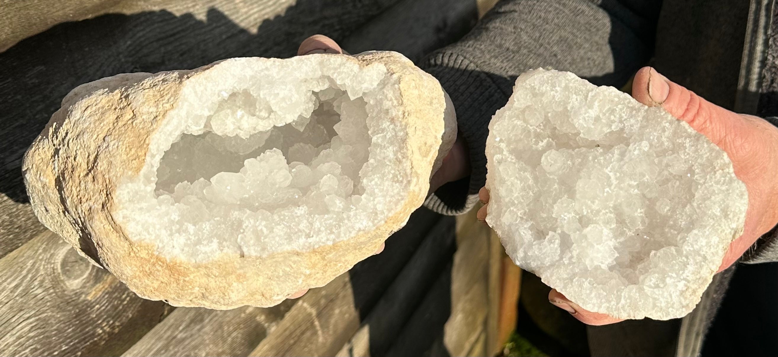 WHITE QUARTZ GEODE – Charmouth Fossils